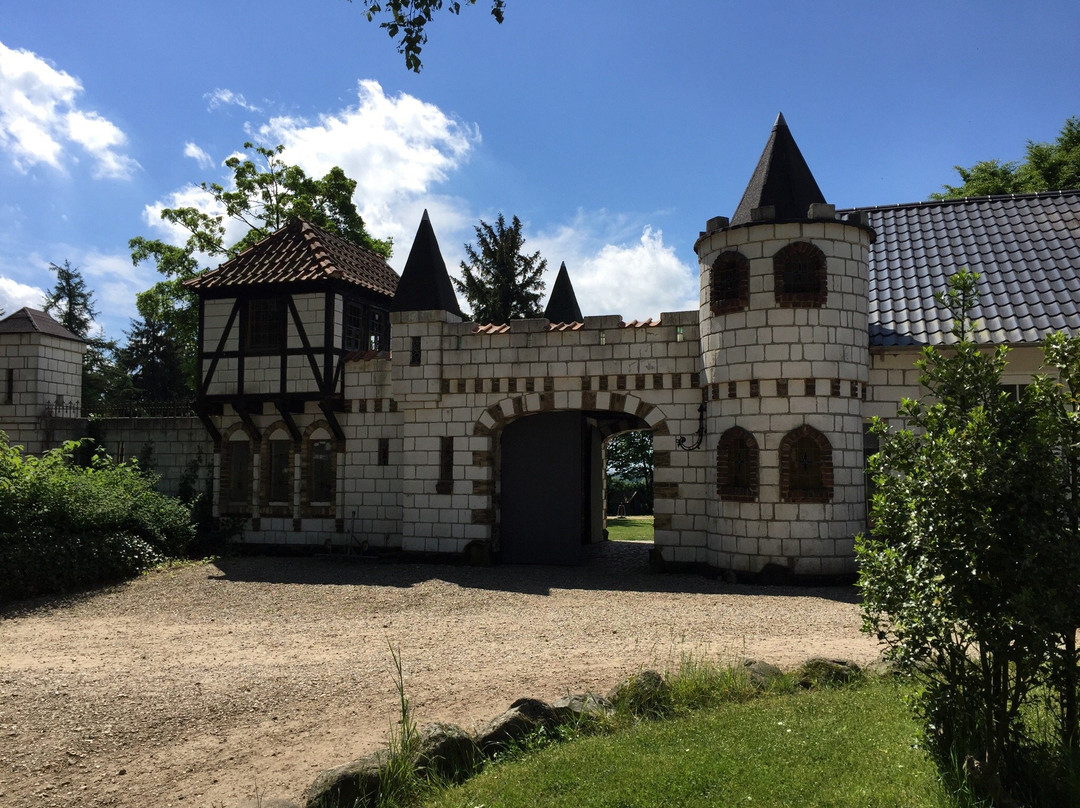 2023年Velling旅游攻略 - 8Velling酒店/景点/门票/美食/自助游/自驾/自由行/游玩攻略 - Tripadvisor猫途鹰