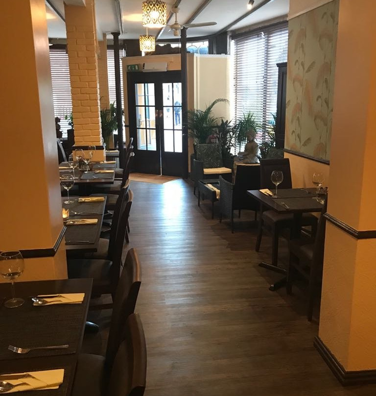 Pin-Petch Thai Restaurant - (Newport Pagnell)餐厅/美食点评 - 餐厅地址/餐厅电话/餐厅周边信息 ...