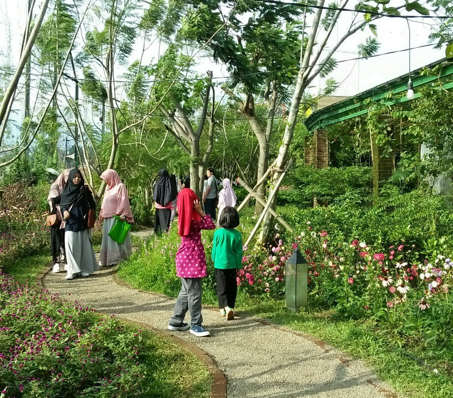 2025年1月Paris Van Java景点攻略-Paris Van Java门票预订|地址|图片-Paris Van Java景点点评-猫途鹰