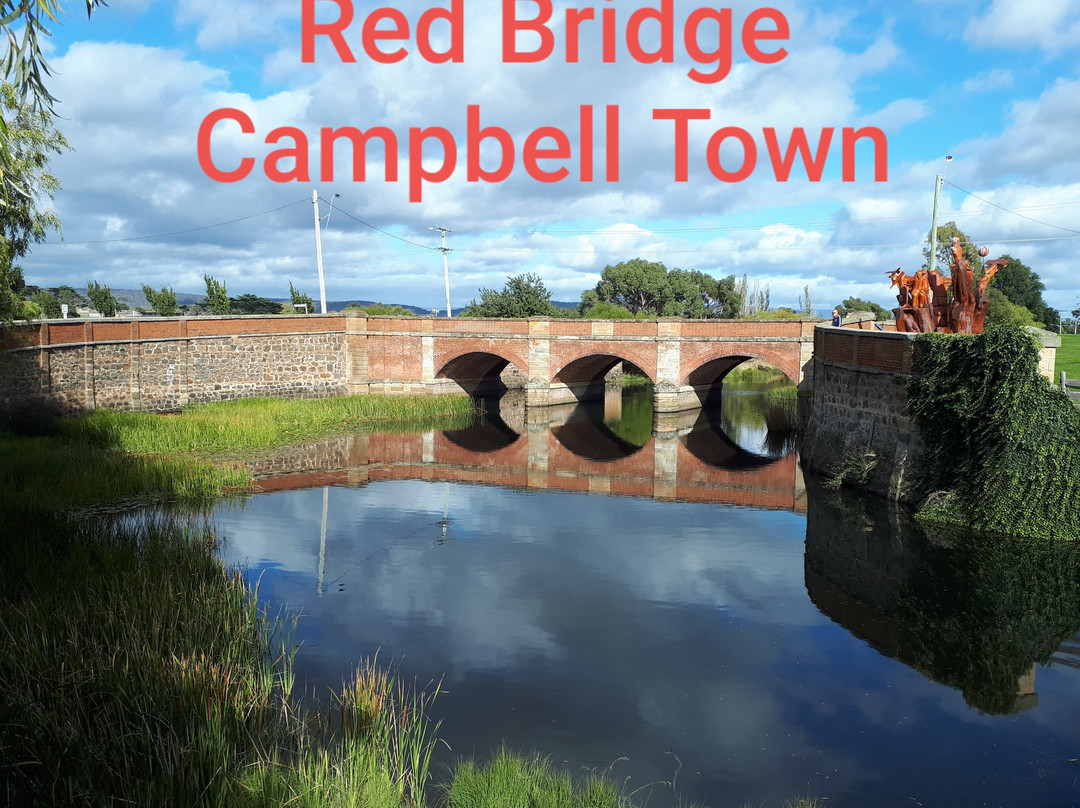 2024年10月The Red Bridge景点攻略-The Red Bridge门票预订|地址|图片-The Red Bridge景点点评-猫途鹰