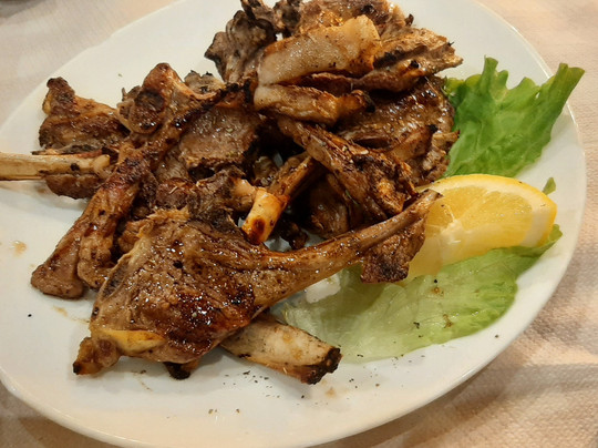 Zgara Supreme - (地拉那)餐厅/美食点评 - 餐厅地址/餐厅电话/餐厅周边信息/餐厅推荐菜 - Tripadvisor猫途鹰