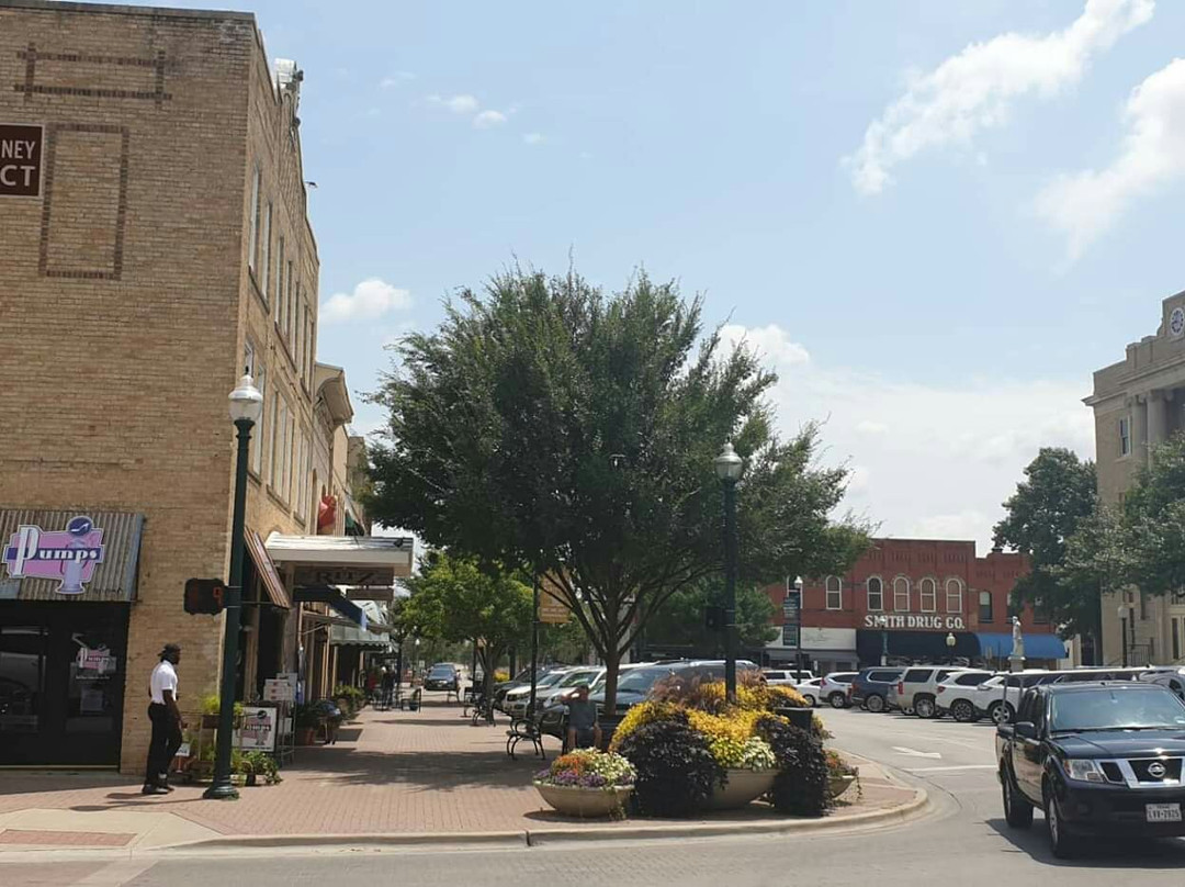 2023年12月Historic Downtown McKinney景点攻略-Historic Downtown McKinney门票预订 ...
