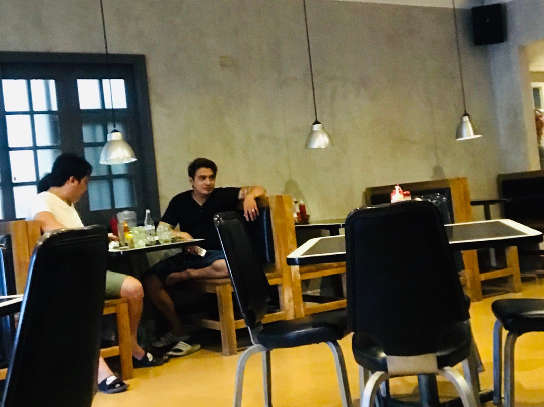 AC Rumpa Restaurant - (安吉利斯)餐厅/美食点评 - 餐厅地址/餐厅电话/餐厅周边信息/餐厅推荐菜 ...