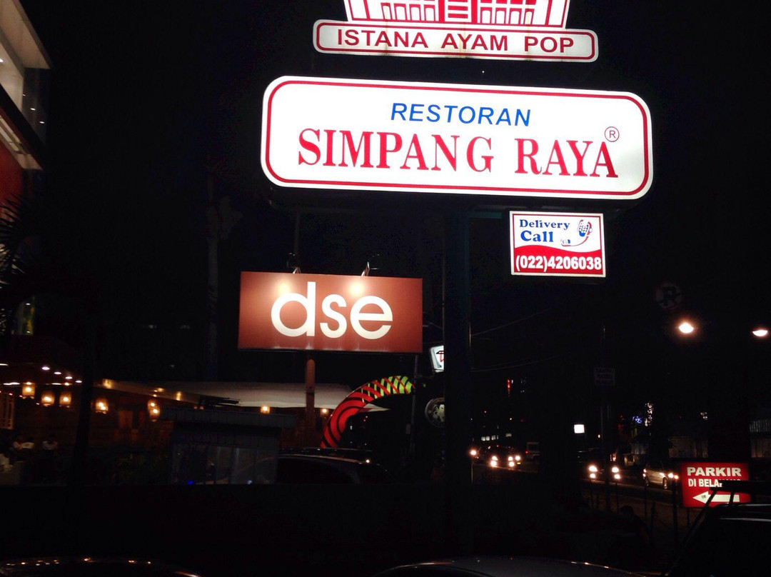 Restoran Simpang Raya Km 125 - (万隆)餐厅/美食点评 - 餐厅地址/餐厅电话/餐厅周边信息/餐厅推荐菜 ...