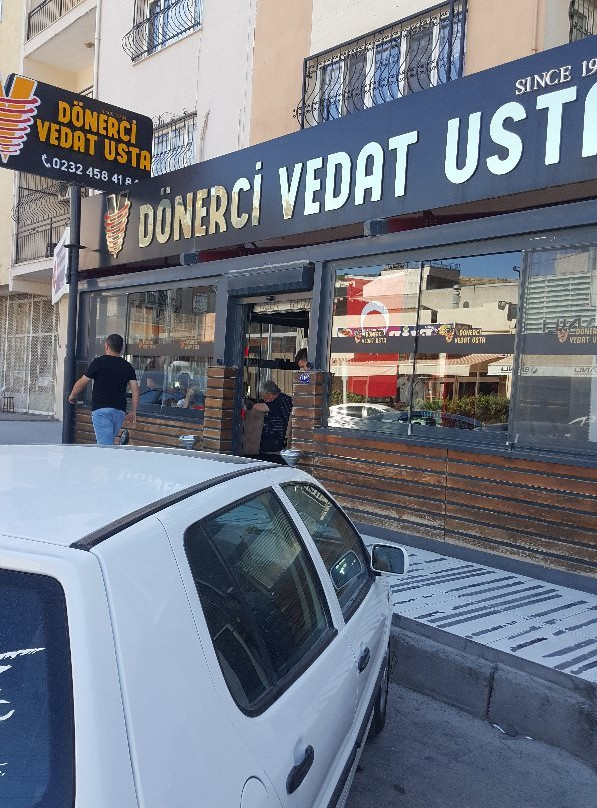 Donerci Vedat Usta - (Bornova)餐厅/美食点评 - 餐厅地址/餐厅电话/餐厅周边信息/餐厅推荐菜 ...