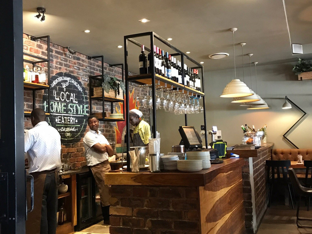 The Local Kitchen - (约翰内斯堡)餐厅/美食点评 - 餐厅地址/餐厅电话/餐厅周边信息/餐厅推荐菜 ...