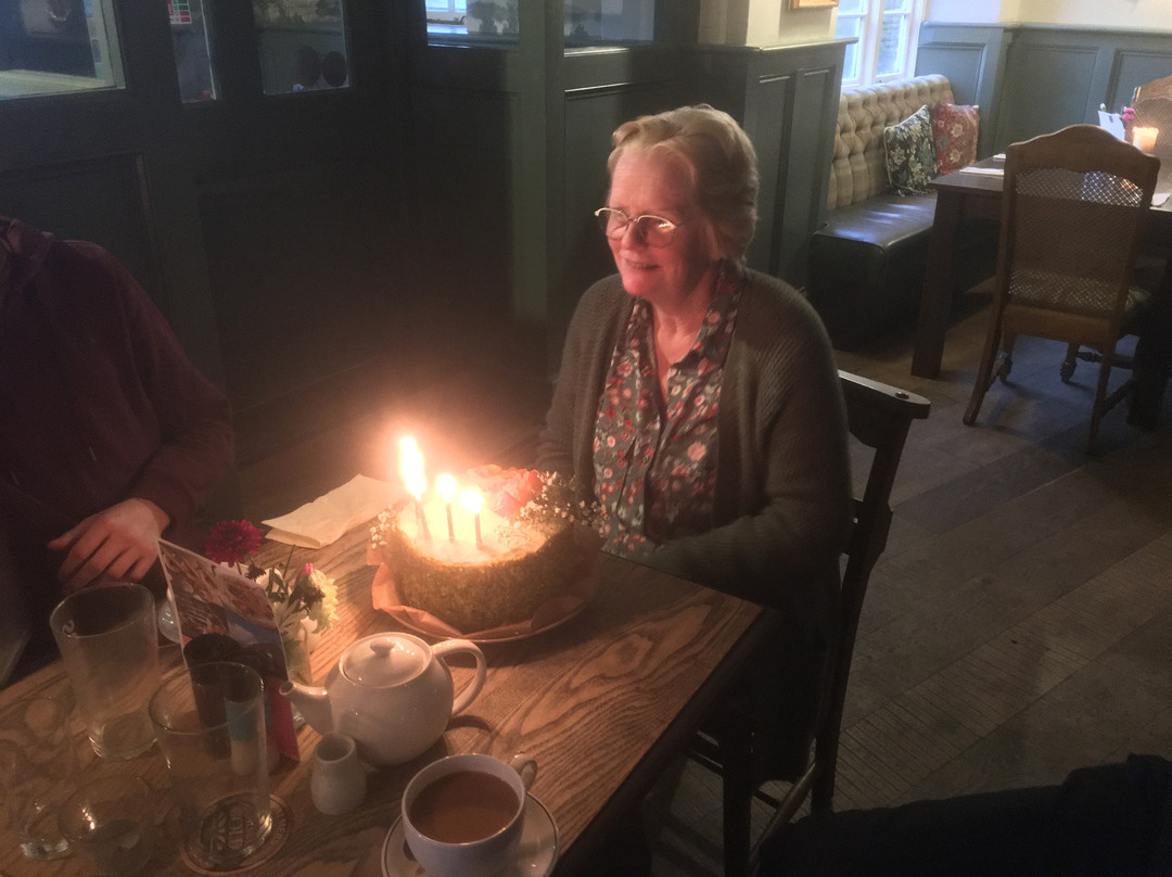 The Thimble Inn - (Piddlehinton)餐厅/美食点评 - 餐厅地址/餐厅电话/餐厅周边信息/餐厅推荐菜 ...