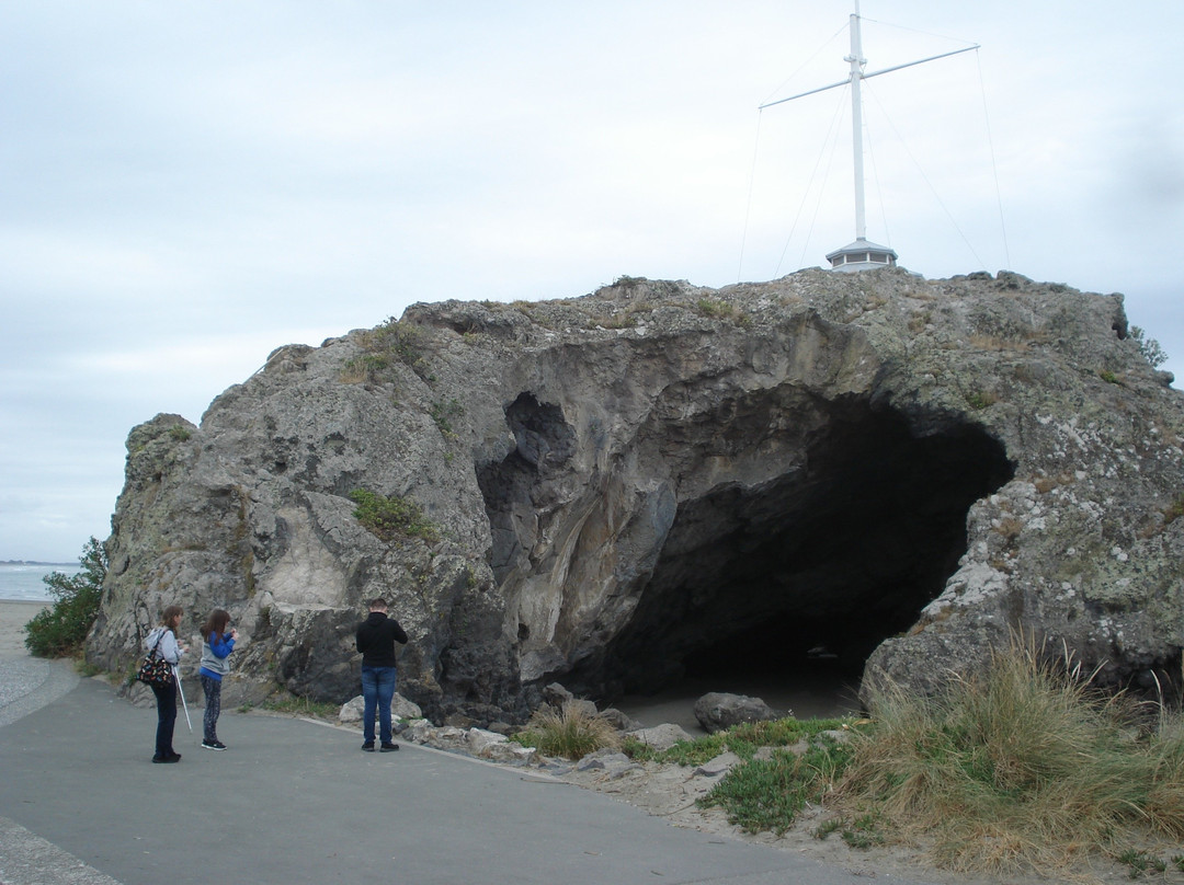 2024年11月Sumner Beach (Cave Rock)景点攻略-Sumner Beach (Cave Rock)门票预订|地址|图片 ...