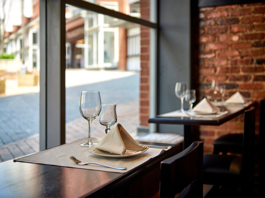 The Grillhouse Melrose Arch - (约翰内斯堡)餐厅/美食点评 - 餐厅地址/餐厅电话/餐厅周边信息/餐厅推荐菜 ...