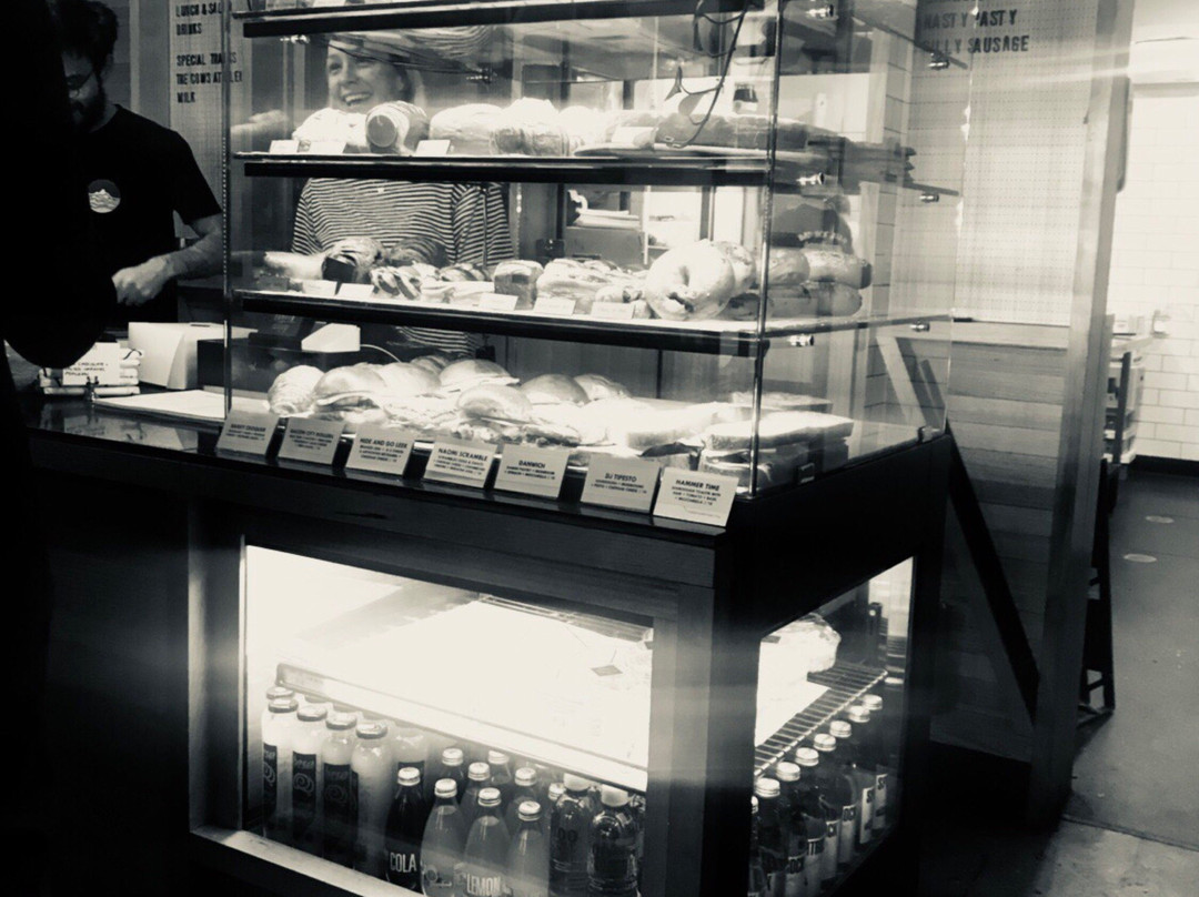 Abbots and Kinney - (阿德莱德)餐厅/美食点评 - 餐厅地址/餐厅电话/餐厅周边信息/餐厅推荐菜 - Tripadvisor猫途鹰