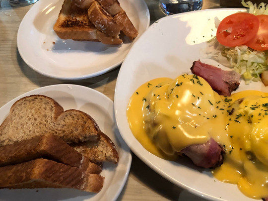 Buffet de l'Antiquaire - (魁北克市)餐厅/美食点评 - 餐厅地址/餐厅电话/餐厅周边信息/餐厅推荐菜 ...