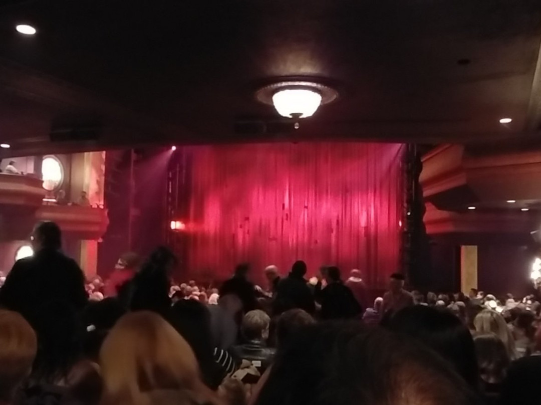 2023年12月Avon Theater景点攻略-Avon Theater门票预订|地址|图片-Avon Theater景点点评-猫途鹰