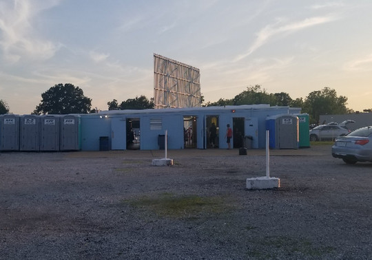 2023年12月Skyview Drive-In景点攻略-Skyview Drive-In门票预订|地址|图片-Skyview Drive ...