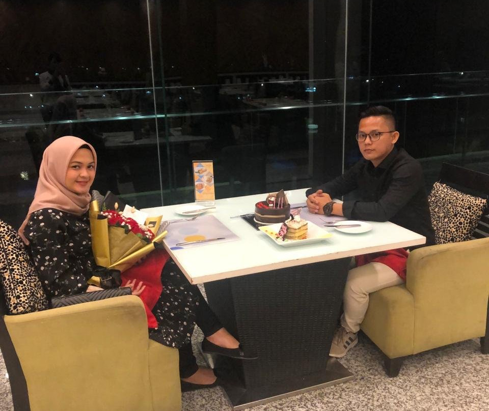 Square Restaurant - (班达楠榜)餐厅/美食点评 - 餐厅地址/餐厅电话/餐厅周边信息/餐厅推荐菜 - Tripadvisor猫途鹰