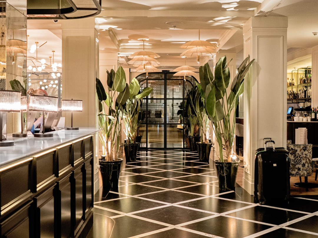 里贾纳酒店 (马德里) - Hotel Regina - 酒店预订 /预定 - 4335条旅客点评与比价 - Tripadvisor猫途鹰