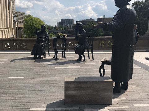 2023年12月Famous Five Monument景点攻略-Famous Five Monument门票预订|地址|图片-Famous ...