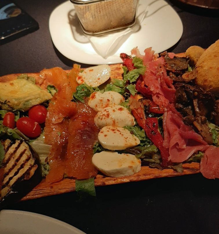 El Candado - (圣伊西德罗)餐厅/美食点评 - 餐厅地址/餐厅电话/餐厅周边信息/餐厅推荐菜 - Tripadvisor猫途鹰