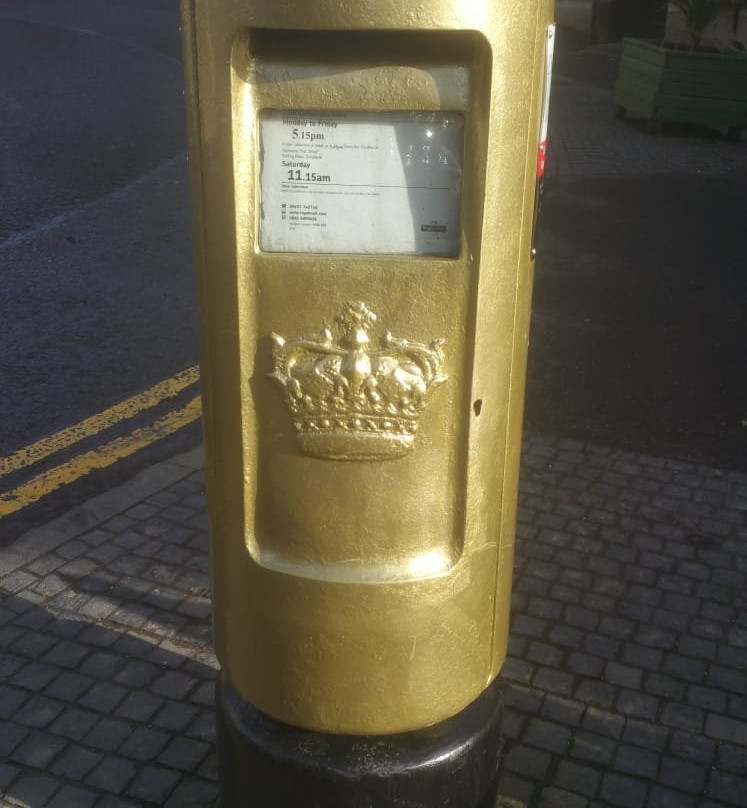 2024年9月Andy Murray's Gold Post Box景点攻略-Andy Murray's Gold Post Box门票预订 ...