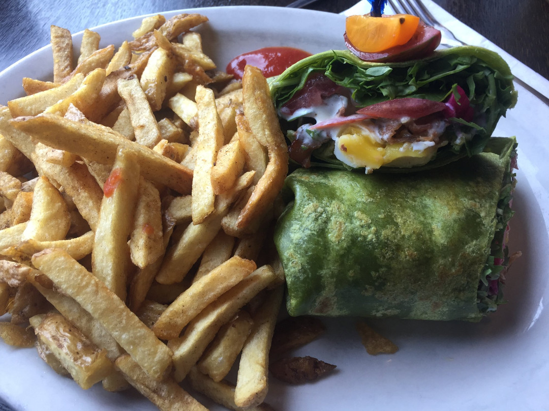 High Level Diner - (埃德蒙顿)餐厅/美食点评 - 餐厅地址/餐厅电话/餐厅周边信息/餐厅推荐菜 - Tripadvisor猫途鹰