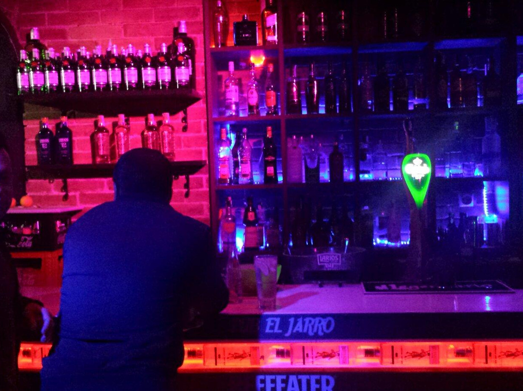 2025年10月Pub El Jarro景点攻略-Pub El Jarro门票预订|地址|图片-Pub El Jarro景点点评-猫途鹰