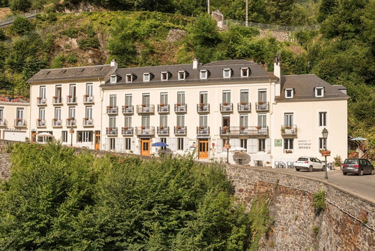 2023年10月Grust旅游景点攻略-Grust旅游住宿,-Grust旅游美食-猫途鹰