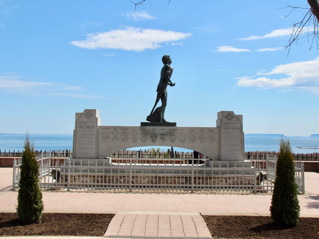 2025年1月Terry Fox Monument景点攻略-Terry Fox Monument门票预订|地址|图片-Terry Fox ...