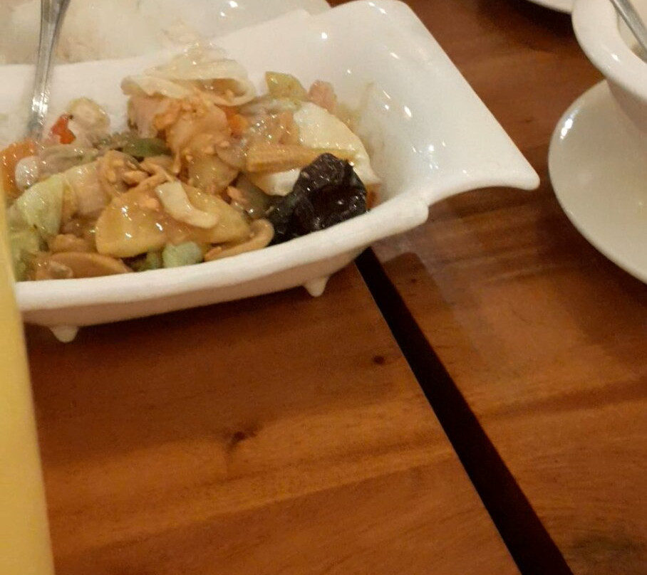 Labuyo Native Restaurant - (拉普拉普)餐厅/美食点评 - 餐厅地址/餐厅电话/餐厅周边信息/餐厅推荐菜 ...