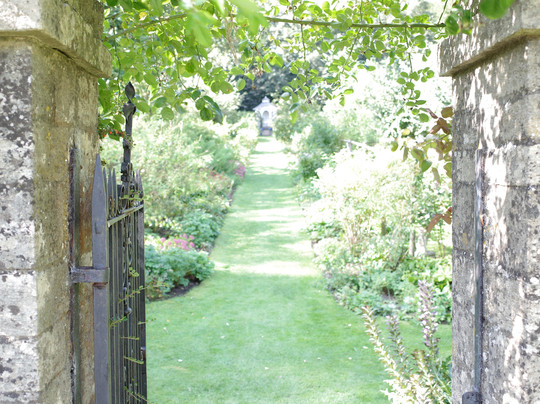 2024年11月Cerney House Gardens景点攻略-Cerney House Gardens门票预订|地址|图片-Cerney ...