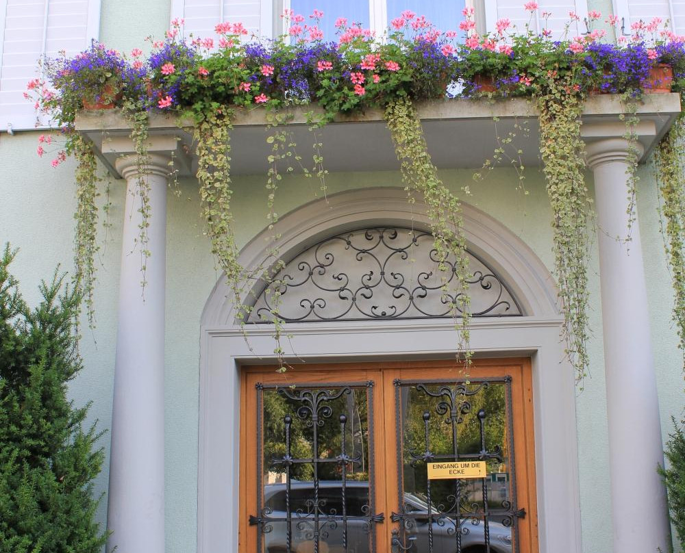 2023年12月Aeugst am Albis旅游景点攻略-Aeugst am Albis旅游住宿,-Aeugst am Albis旅游美食-猫途鹰