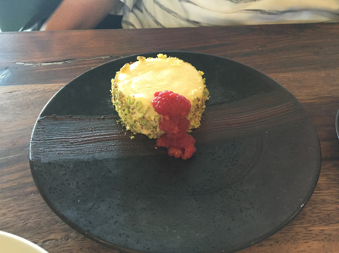 La Parada Waterfall Corner - (中兰德)餐厅/美食点评 - 餐厅地址/餐厅电话/餐厅周边信息/餐厅推荐菜 ...