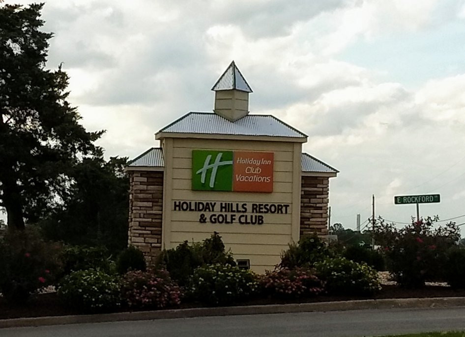 2023年12月Holiday Hills Resort & Golf Club景点攻略-Holiday Hills Resort ...