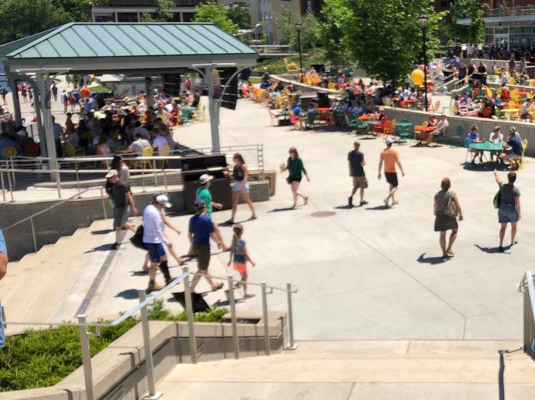 2025年3月Memorial Union Terrace景点攻略-Memorial Union Terrace门票预订|地址|图片 ...