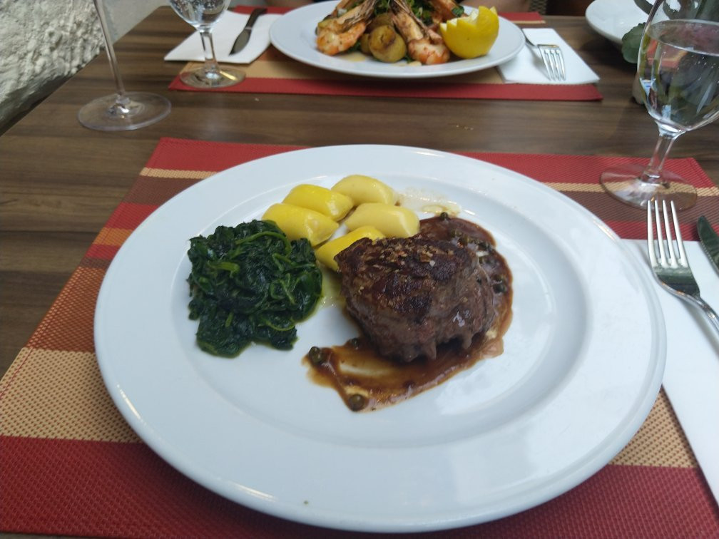 Da Capo - (维也纳)餐厅/美食点评 - 餐厅地址/餐厅电话/餐厅周边信息/餐厅推荐菜 - Tripadvisor猫途鹰