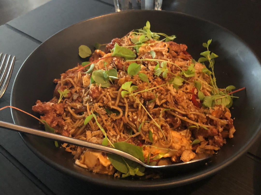 Din Dins - (奥尔伯里)餐厅/美食点评 - 餐厅地址/餐厅电话/餐厅周边信息/餐厅推荐菜 - Tripadvisor猫途鹰