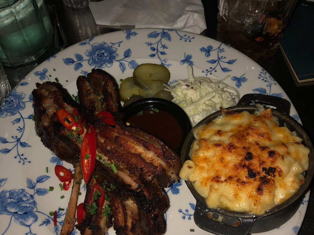 The Blues Kitchen Camden - (伦敦)餐厅/美食点评 - 餐厅地址/餐厅电话/餐厅周边信息/餐厅推荐菜 ...