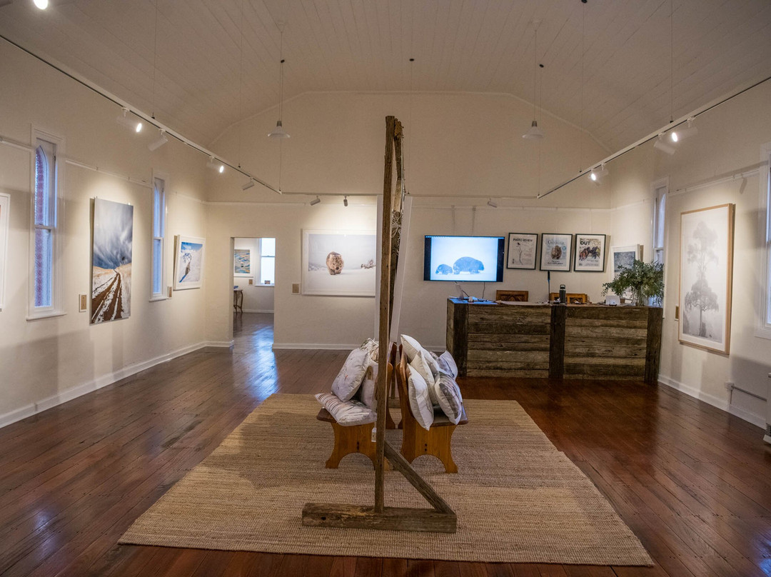 2024年9月Charles Davis Photography Gallery景点攻略-Charles Davis Photography ...