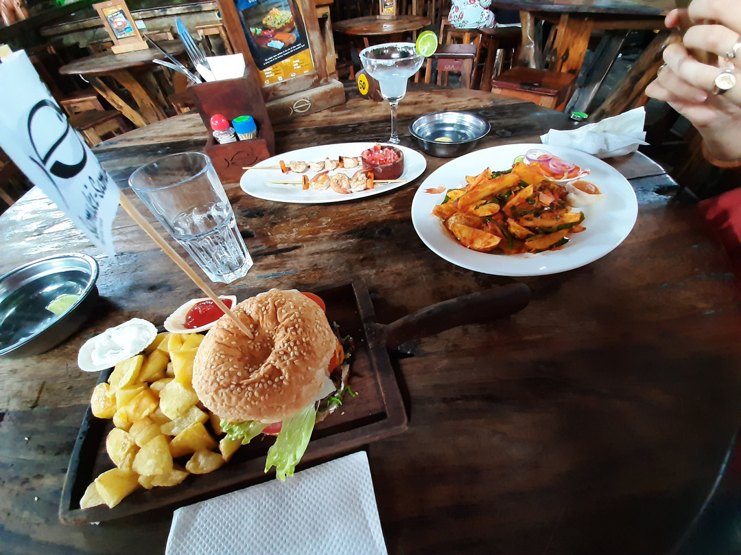 Samaki samaki - (Dar es Salaam)餐厅/美食点评 - 餐厅地址/餐厅电话/餐厅周边信息/餐厅推荐菜 ...