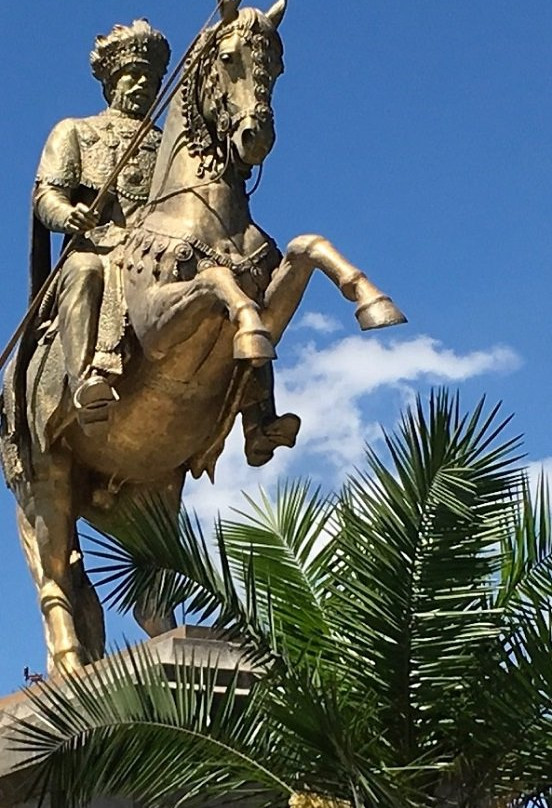 2024年7月Menelik II Square景点攻略-Menelik II Square门票预订|地址|图片-Menelik II ...