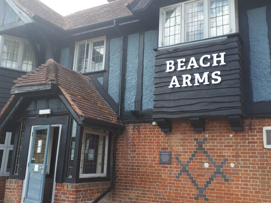 The Beach Arms - (Oakley)餐厅/美食点评 - 餐厅地址/餐厅电话/餐厅周边信息/餐厅推荐菜 - Tripadvisor猫途鹰