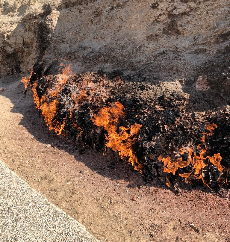 2025年3月Yanar Dag景点攻略-Yanar Dag门票预订|地址|图片-Yanar Dag景点点评-猫途鹰