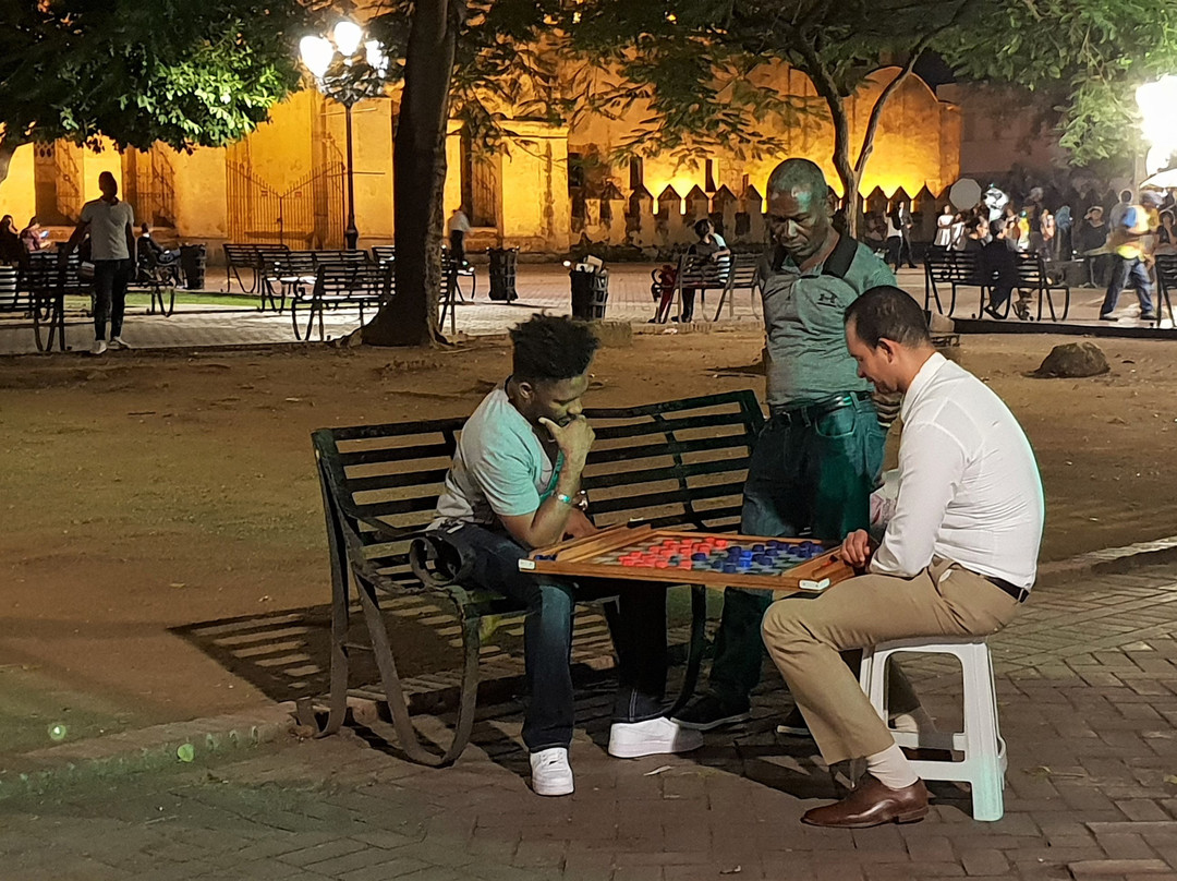 2024年3月Parque Colón景点攻略-Parque Colón门票预订|地址|图片-Parque Colón景点点评-猫途鹰