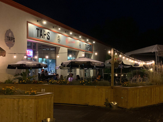 Taps Brewhouse - (尼亚加拉大瀑布)餐厅/美食点评 - 餐厅地址/餐厅电话/餐厅周边信息/餐厅推荐菜 - Tripadvisor猫途鹰