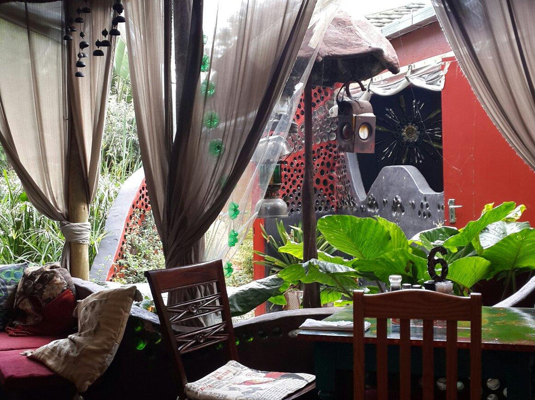 Rabbit Hole Restaurant - (Krugersdorp)餐厅/美食点评 - 餐厅地址/餐厅电话/餐厅周边信息/餐厅推荐菜 ...