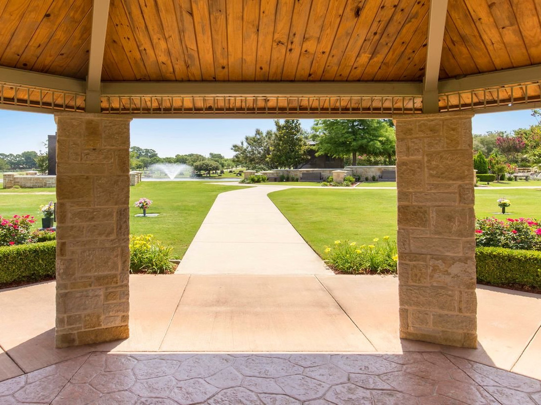 2023年11月Moore Memorial Gardens景点攻略-Moore Memorial Gardens门票预订|地址|图片 ...