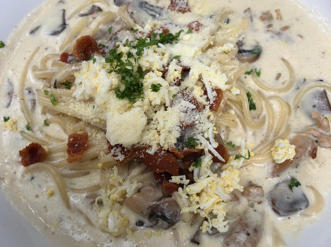 Harry's Chijmes - (新加坡)餐厅/美食点评 - 餐厅地址/餐厅电话/餐厅周边信息/餐厅推荐菜 - Tripadvisor猫途鹰