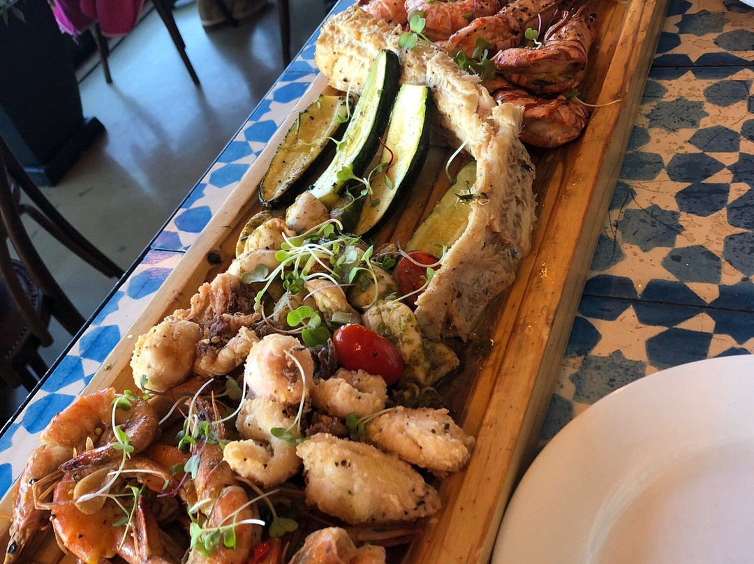 La Parada V&A Waterfront - (开普敦中心区)餐厅/美食点评 - 餐厅地址/餐厅电话/餐厅周边信息/餐厅推荐菜 ...