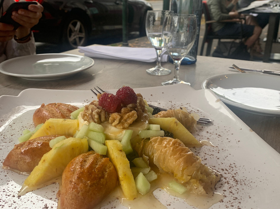 Lezzet Restaurant - (杜塞尔多夫)餐厅/美食点评 - 餐厅地址/餐厅电话/餐厅周边信息/餐厅推荐菜 ...