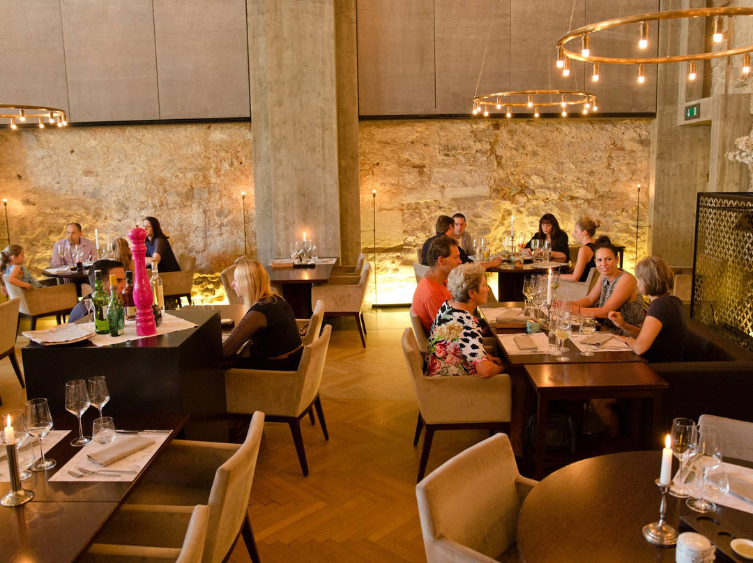 Restaurant Salzhaus - (Soleure)餐厅/美食点评 - 餐厅地址/餐厅电话/餐厅周边信息/餐厅推荐菜 ...