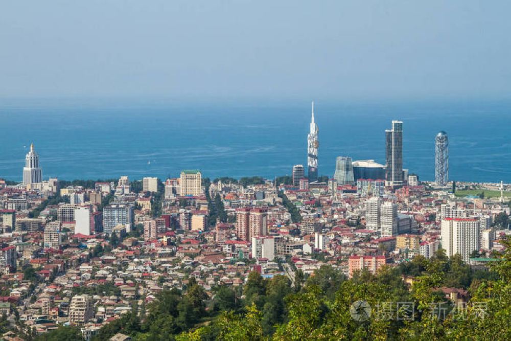格鲁吉亚巴统+巴统圣母主教座堂+巴统考古博物馆一日游【黑海海岸步行道+Ali and Nino雕塑+专车出行】线路推荐【携程玩乐】
