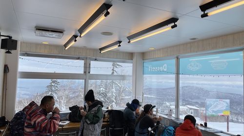 【Snow play experience】Sightseeing Tour from Sapporo to Jozankei ...